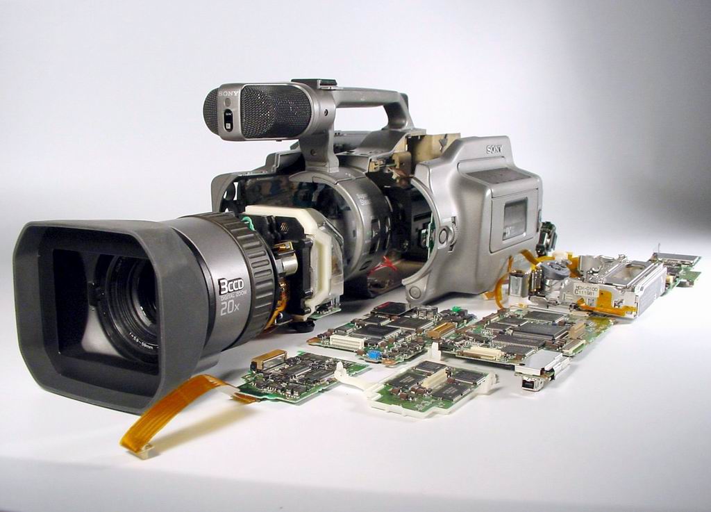 Różnice między Sony DCR VX1000 a DCR VX1000E - specyfikacje i funkcje