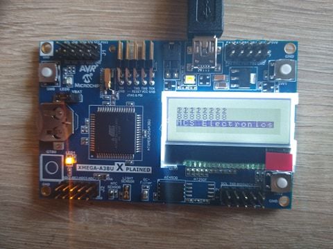 Bascom AVR - Xmega wyświetlacz ST7565. - elektroda.pl