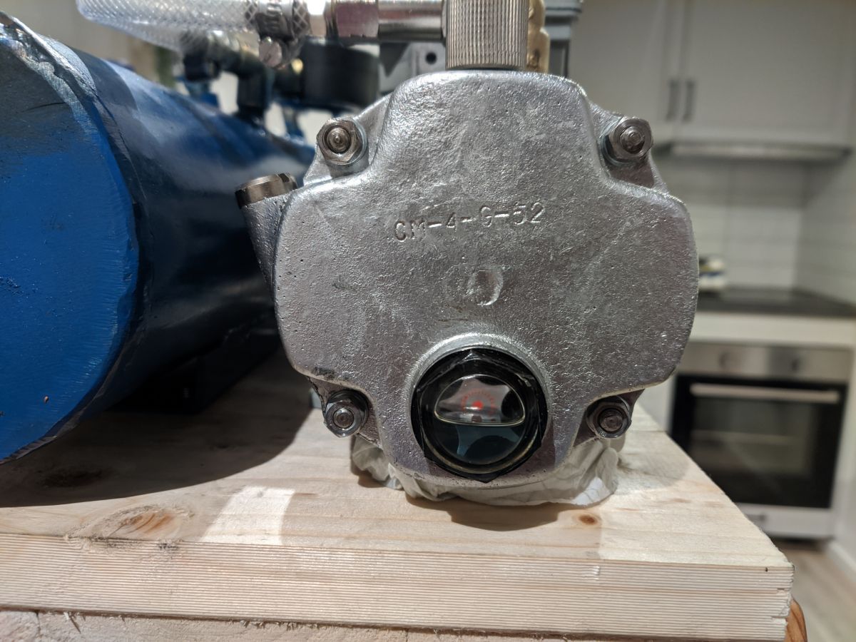 Pompa próżniowa PP-2 - pytanie o konstrukcję, uszczelniacz i możliwość ...