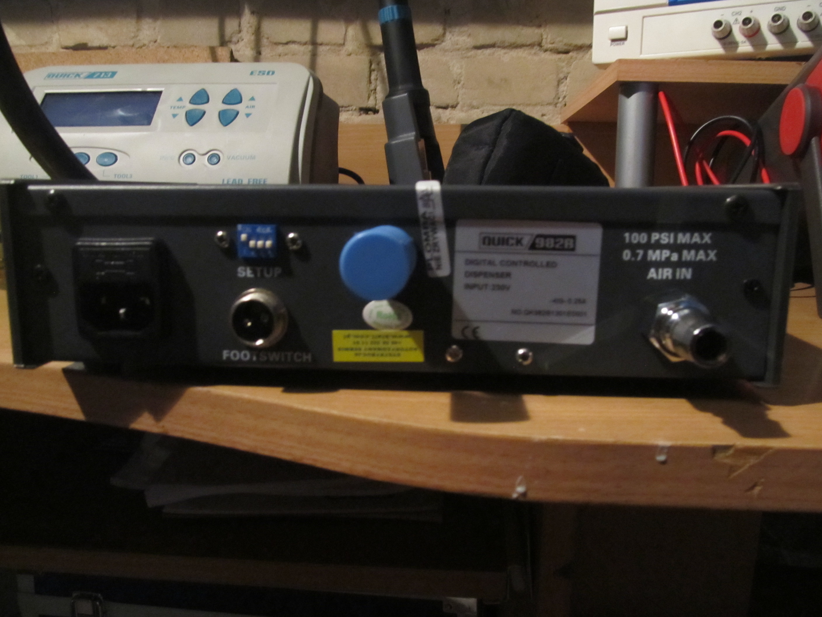 [Sprzedam] Quick 982B dyspenser, podajnik pasty lutowniczej, kleju NOWY