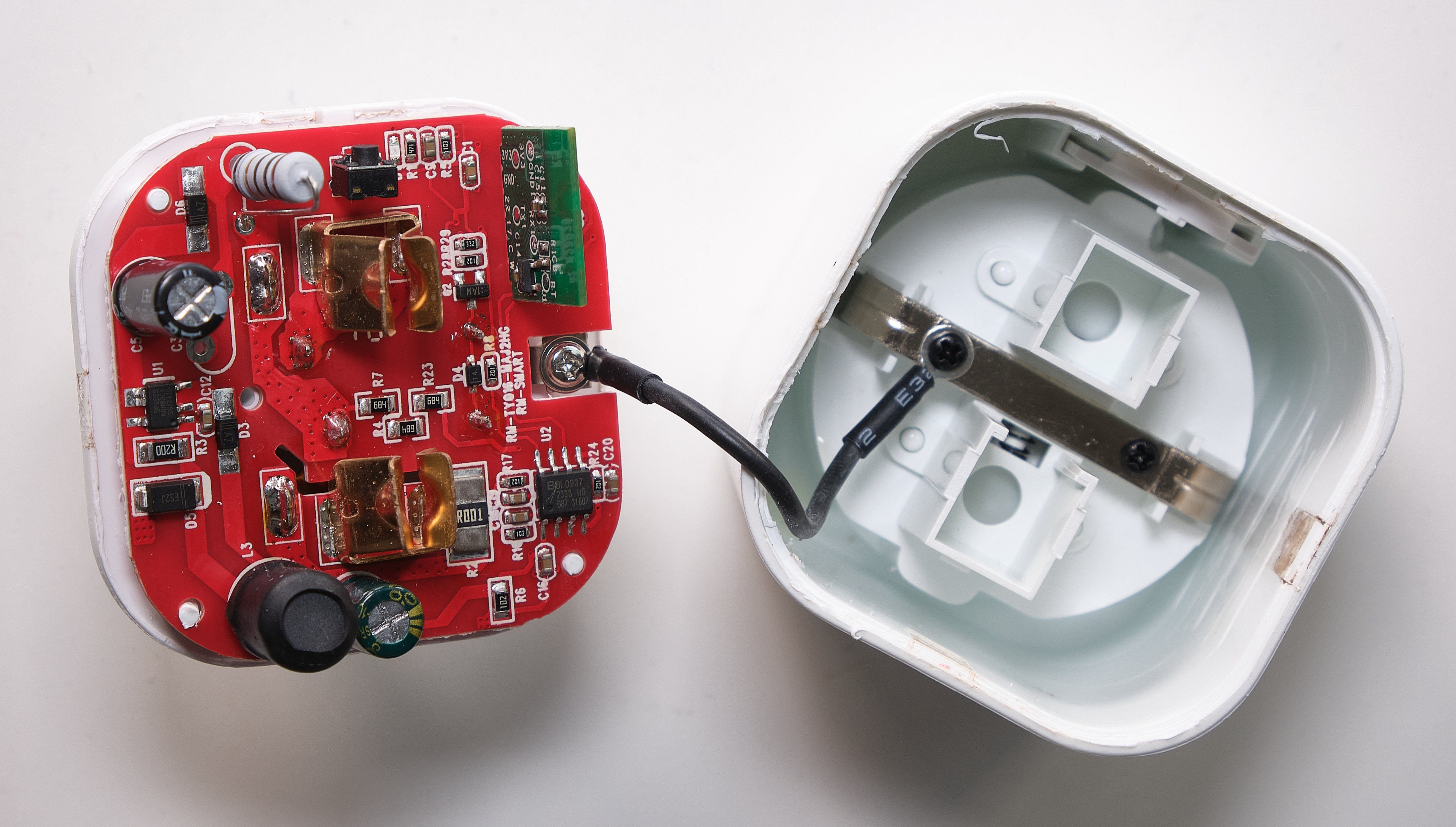 [BL602] Elivco smart plug with energy monitor BL0937 RMC004 - 3