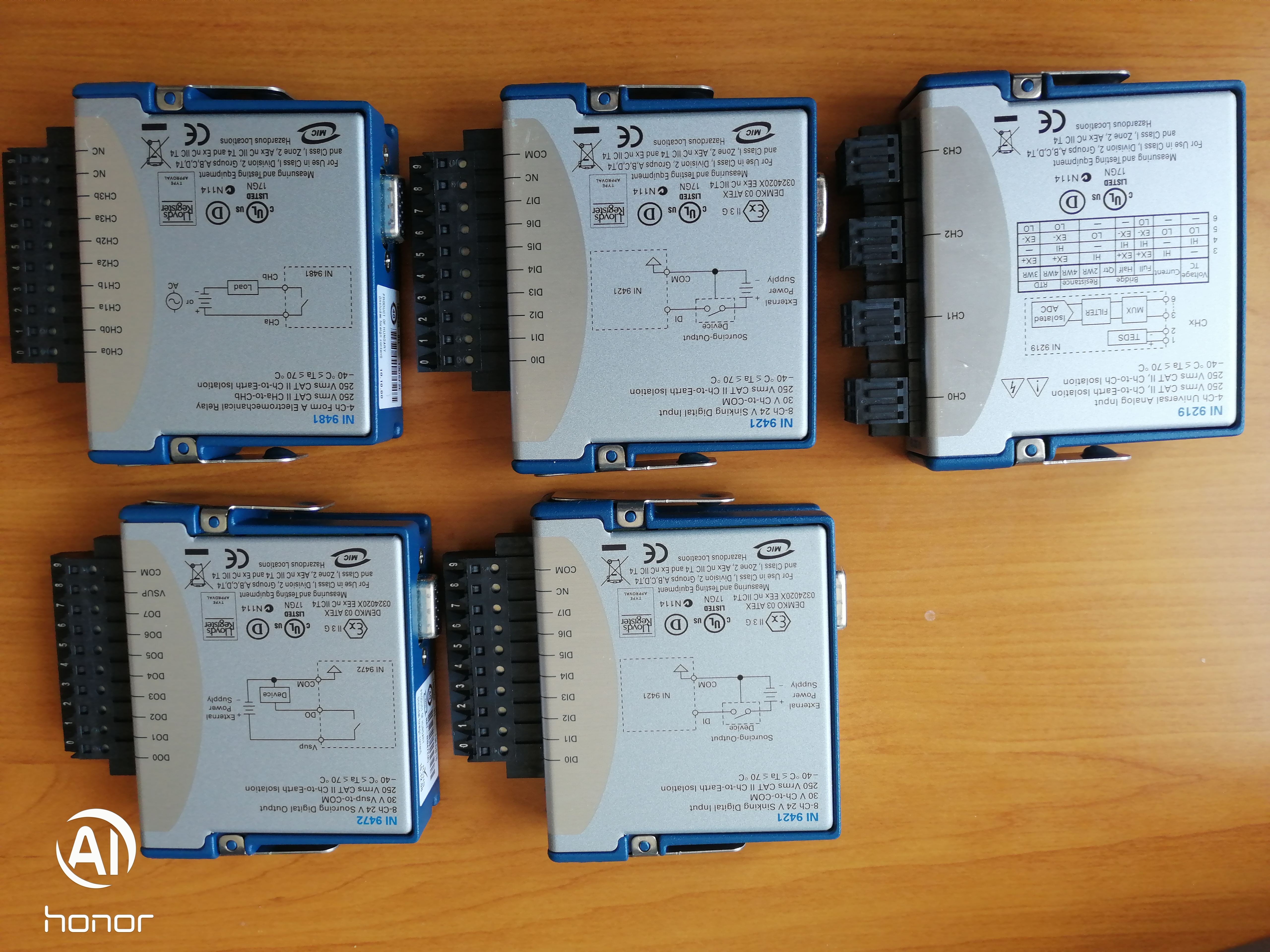 [Sprzedam] NI cRIO-9073 Compact RIO Controller + 5 rozszerzeń