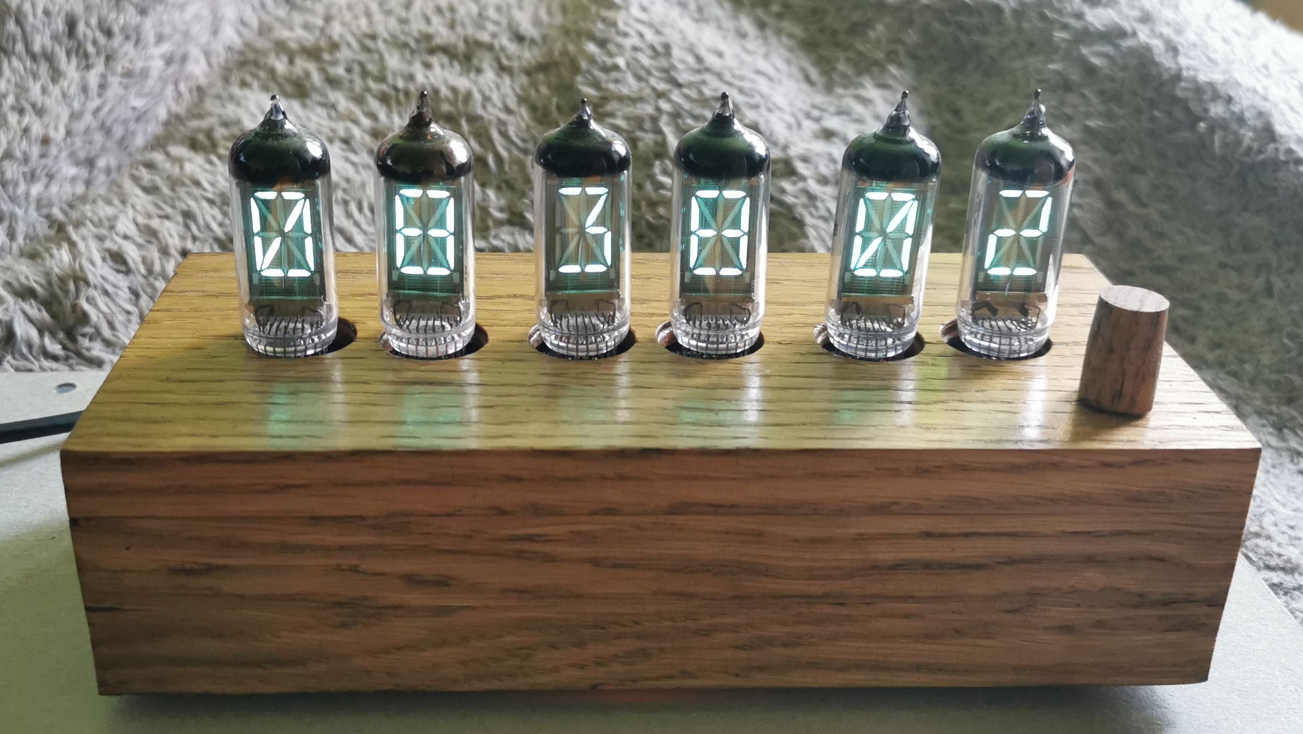Clock on VFD IV-17 tubes - elektroda.com