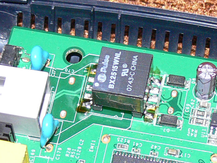 Jaki odpowiednik transformatorka w Thomson Speedtouch 546 v6