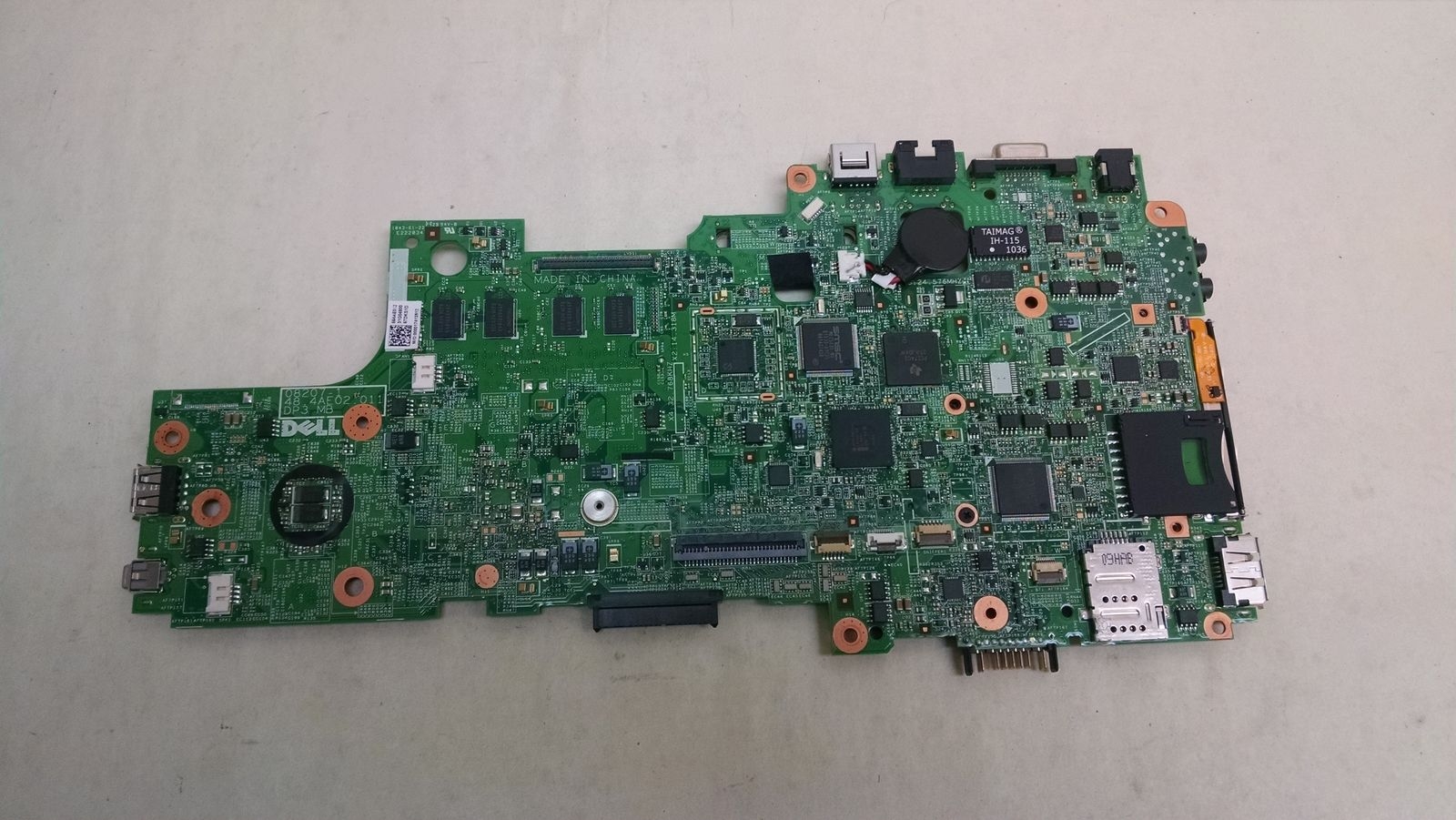 [Rozwiązano] DELL Latitude E7270 - resetuje się podczas pracy na zasilaczu