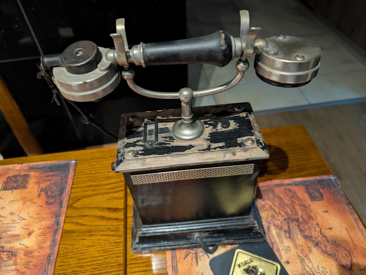 [Kupię] Jak odtworzyć brakującą tubę słuchawki w telefonie Ericsson AB-112?