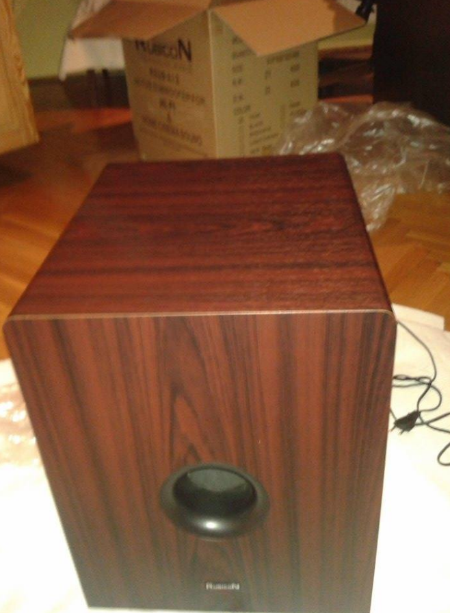 [Sprzedam]Subwoofer Rubicon RSUB-A12 + WireWorld Luna 5 4m