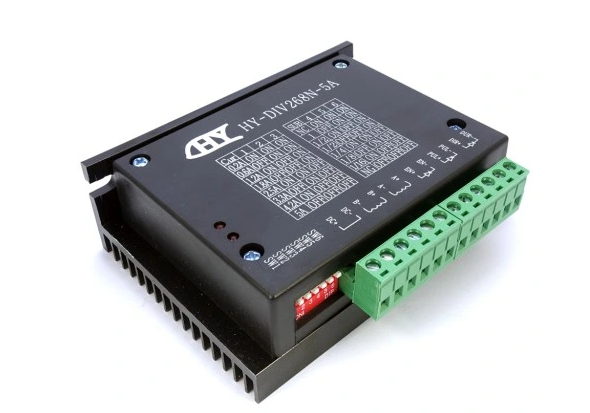 Jak zrobić sterownik do silnika krokowego z pilotem do regulacji prędkości?