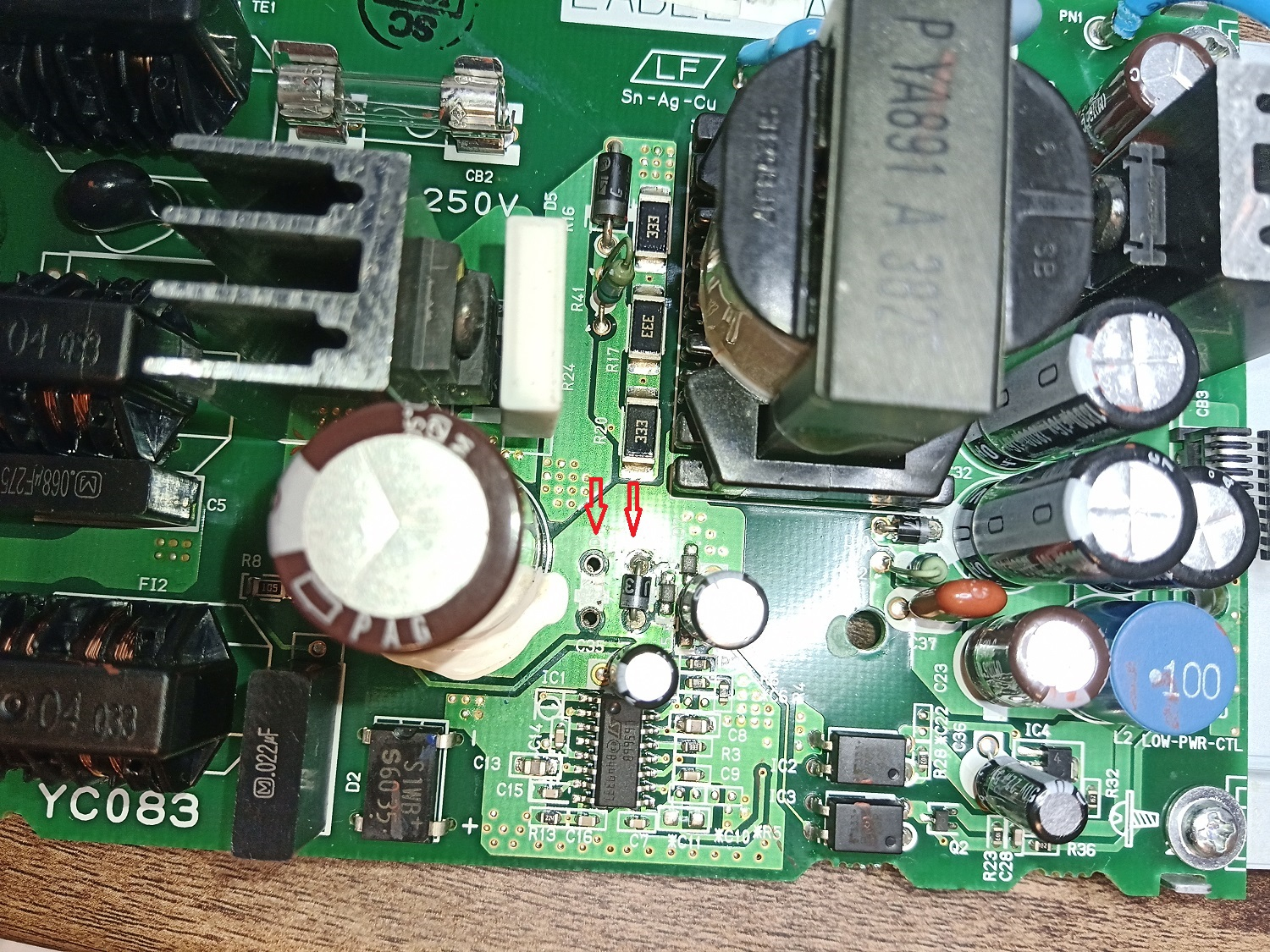 Jaka to Dioda 2U 37 w zasilaczu DVD Yamaha koło układu L6566B?