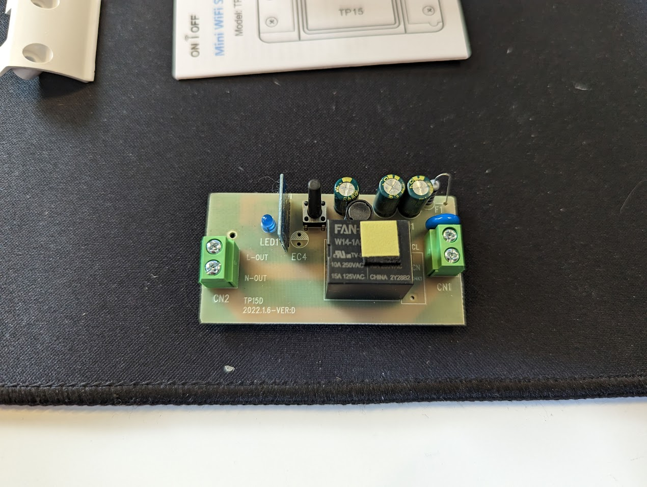 [BK7231N] [CB2S] TP15 10A 1Channel Breaker Wifi Switch Teardown