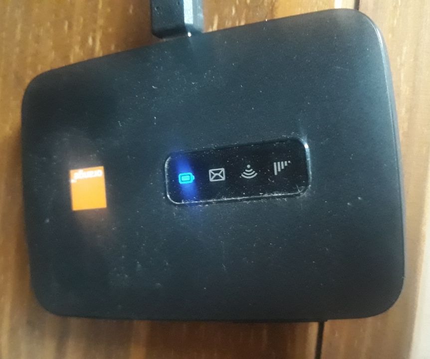 [Rozwiązano] Zasada działania routera WiFi, modemu i karty SIM w sieci ...