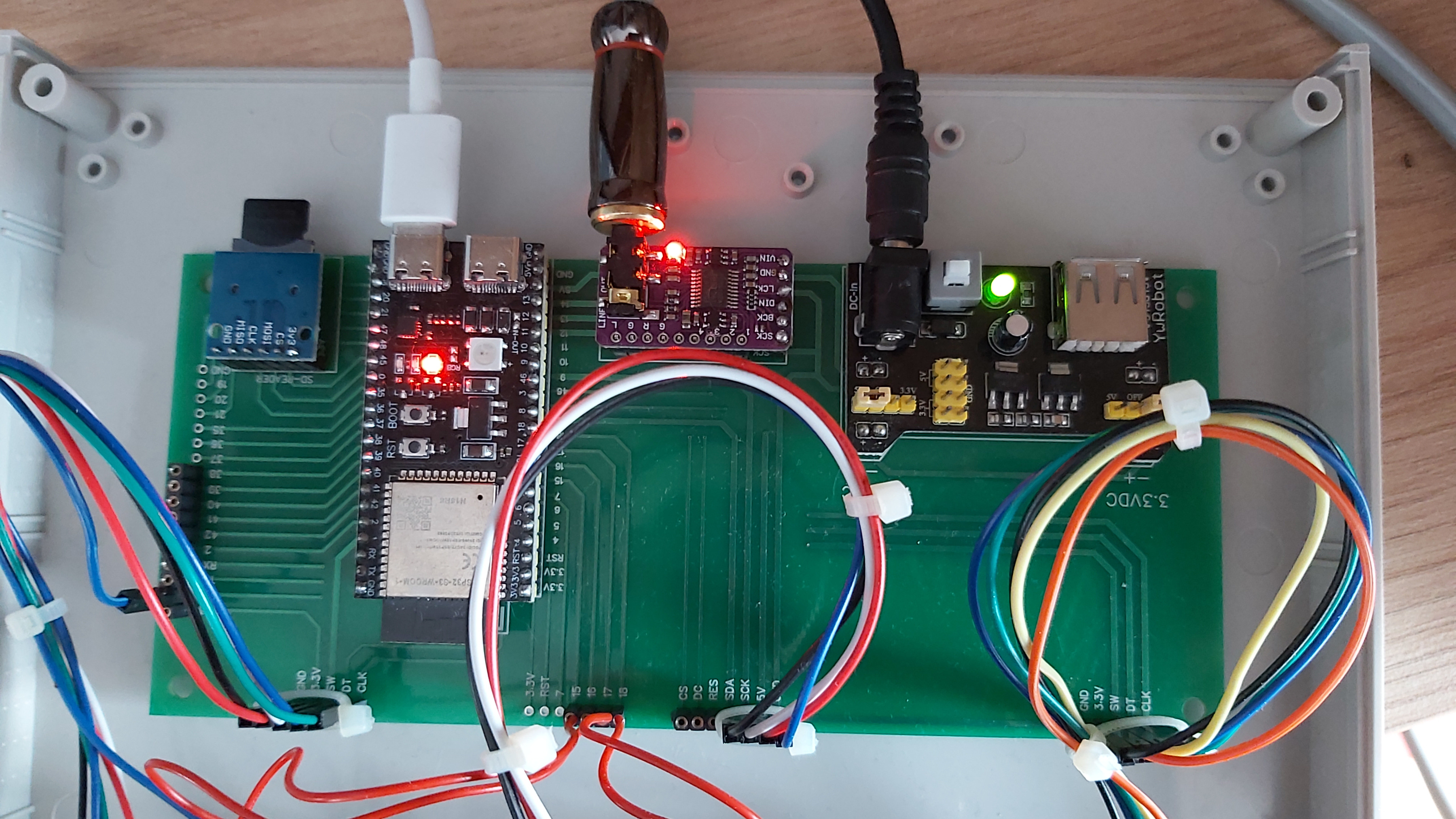 Internet radio and audio file player on ESP32-S3 - elektroda.com