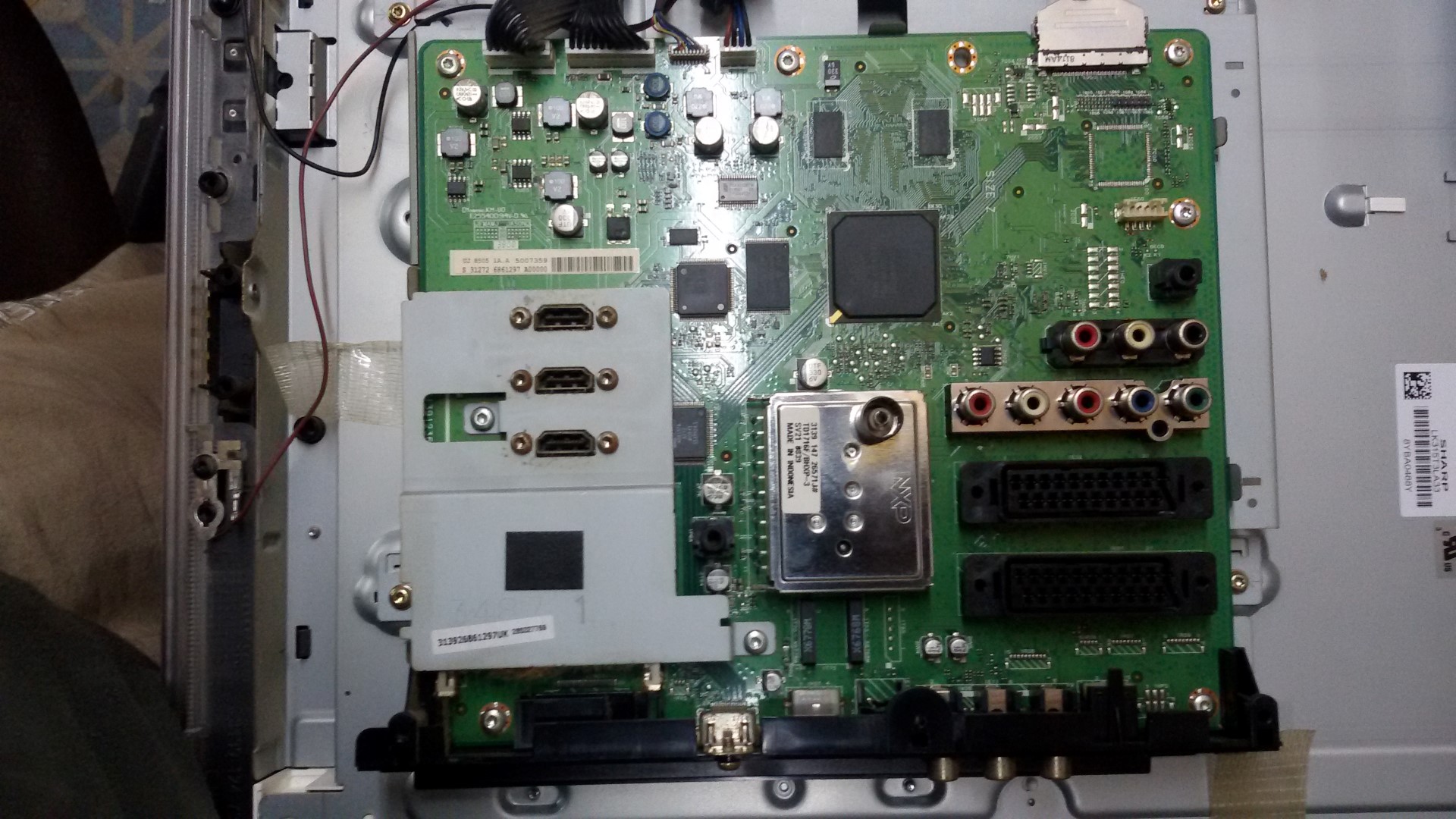 Philips 32PFL5403D - problem z NAND flash w modelu Q522.2E LA