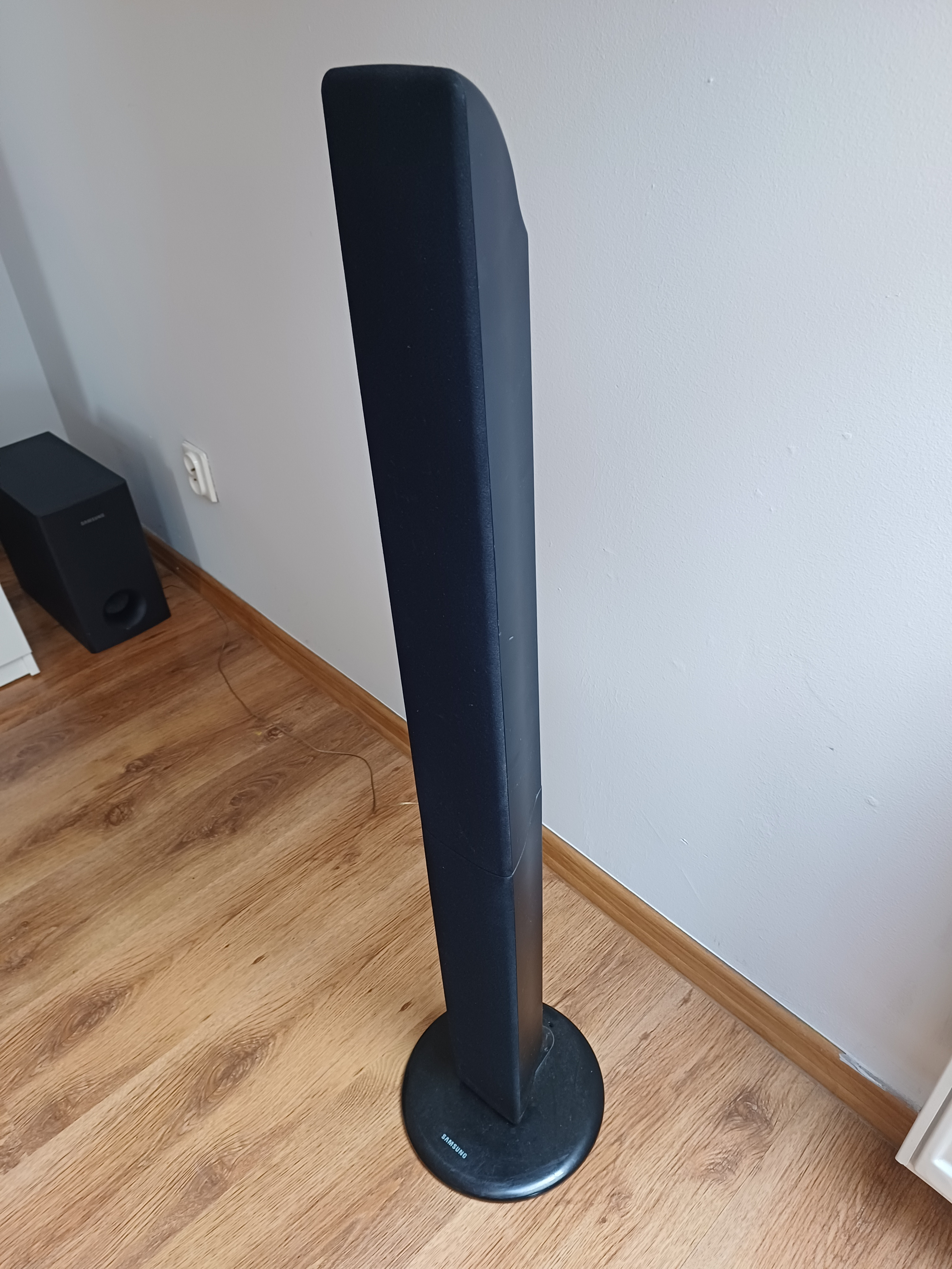 Kino Samsung HT-TZ325 - jeden z głośników czy można kupic