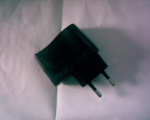 Czy ładowarka USB 5V 300mA nadaje się do Nokia 6131?