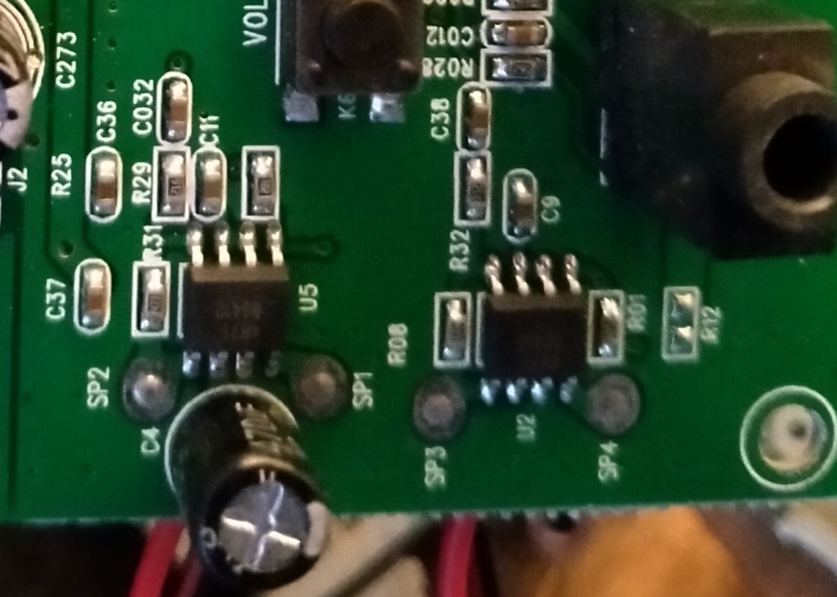 Dlaczego głośniki w Manta MM 210 przestały działać?