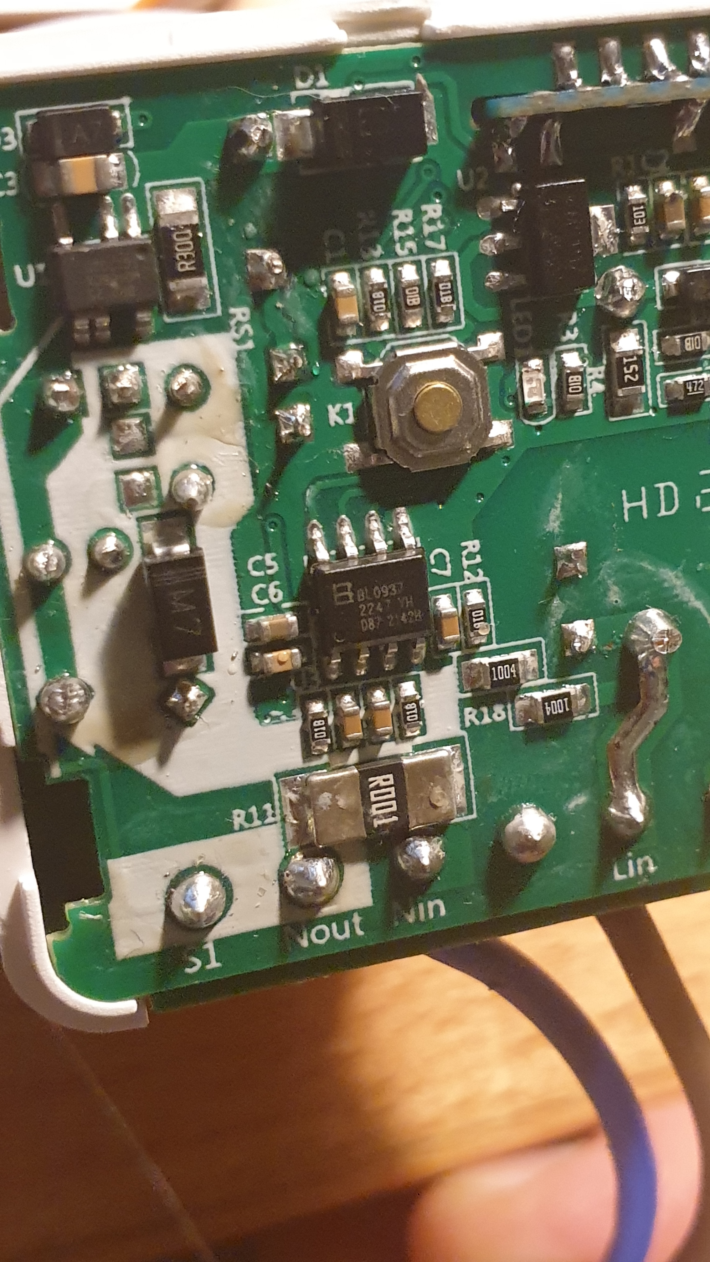 [CB2S - BL2028N] Aubess WiFi 2-kanałowy mini inteligentny przełącznik ...