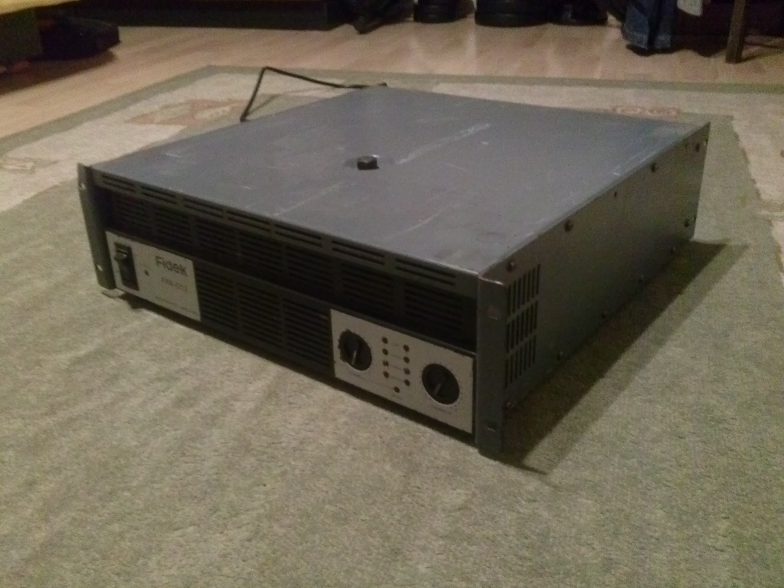 [Sprzedam] Potężną końcówkę mocy FIDEK FPA G12 2x1800W/4R