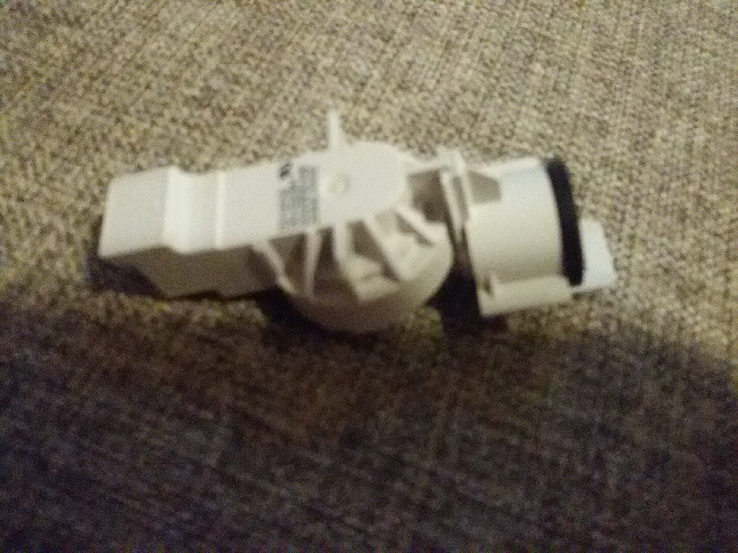 ikea hjalpsam - zmywarka odpompowuje wodę pomimo jej wyłączenia