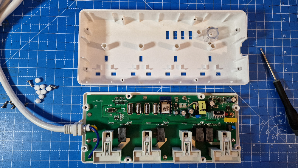 [BK7231N / CB3S] Teardown WiFi Smart Power Strip UK