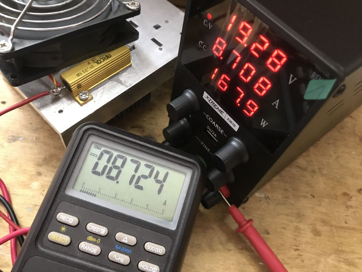 Zasilacz laboratoryjny Xtreme X3010 30V 10A z ograniczeniem prądowym