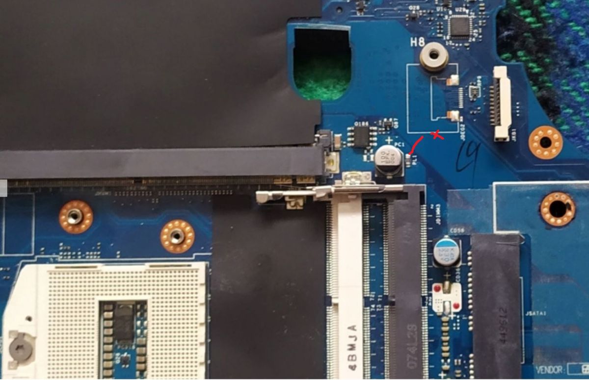 Dell Precision M4800 - Poszukiwany schemat płyty głównej, spalony ...