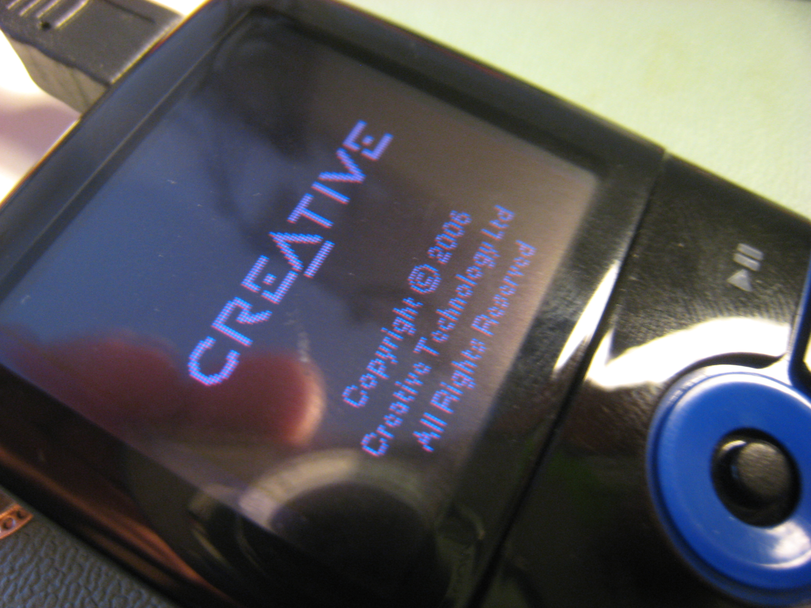 Creative ZEN V 4GB DAP-FL0036 - Oprogramowanie ''firmware p*oblem''
