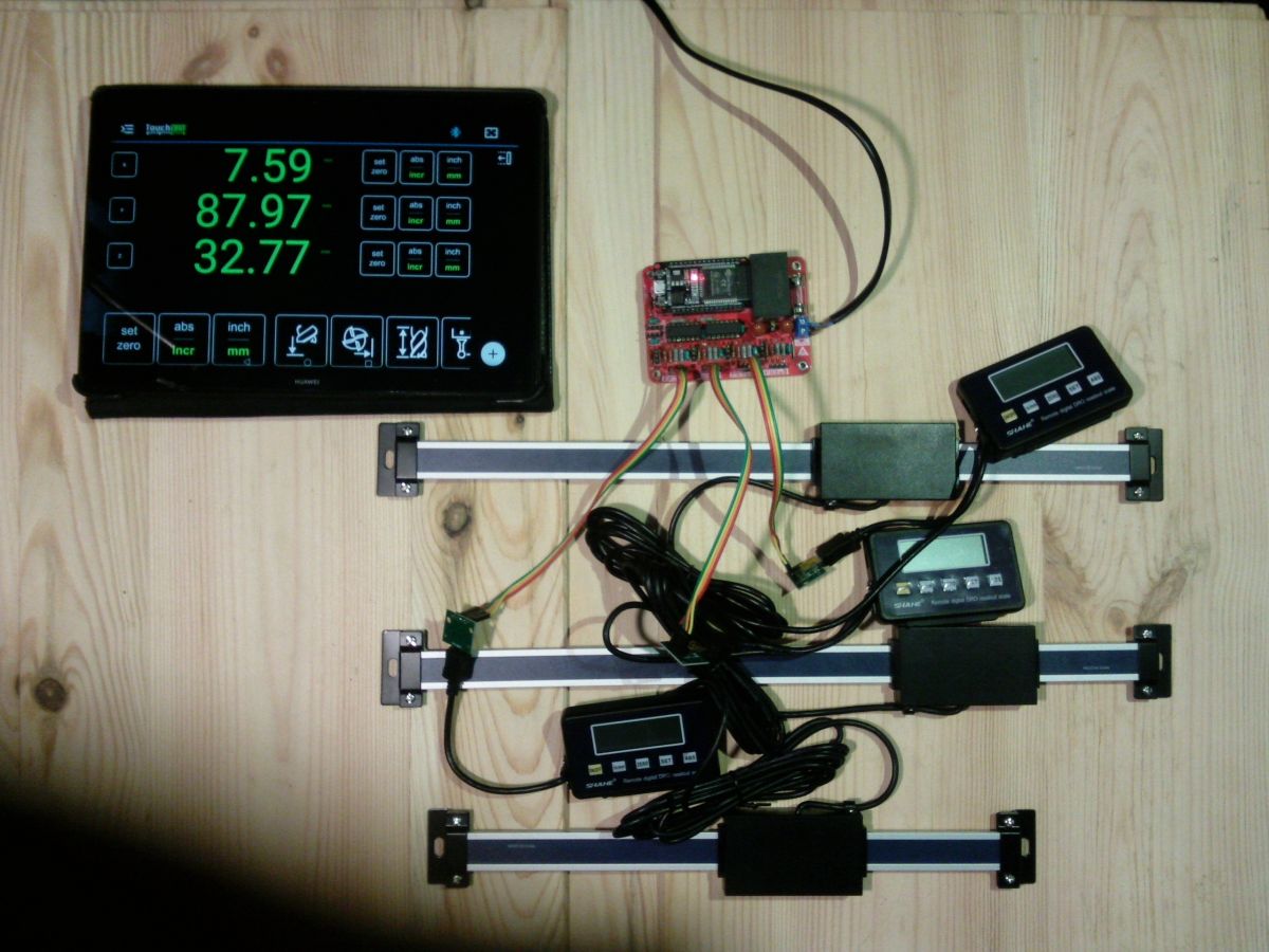 TouchDRO - DIY czteroosiowy cyfrowy odczyt położenia na ESP32