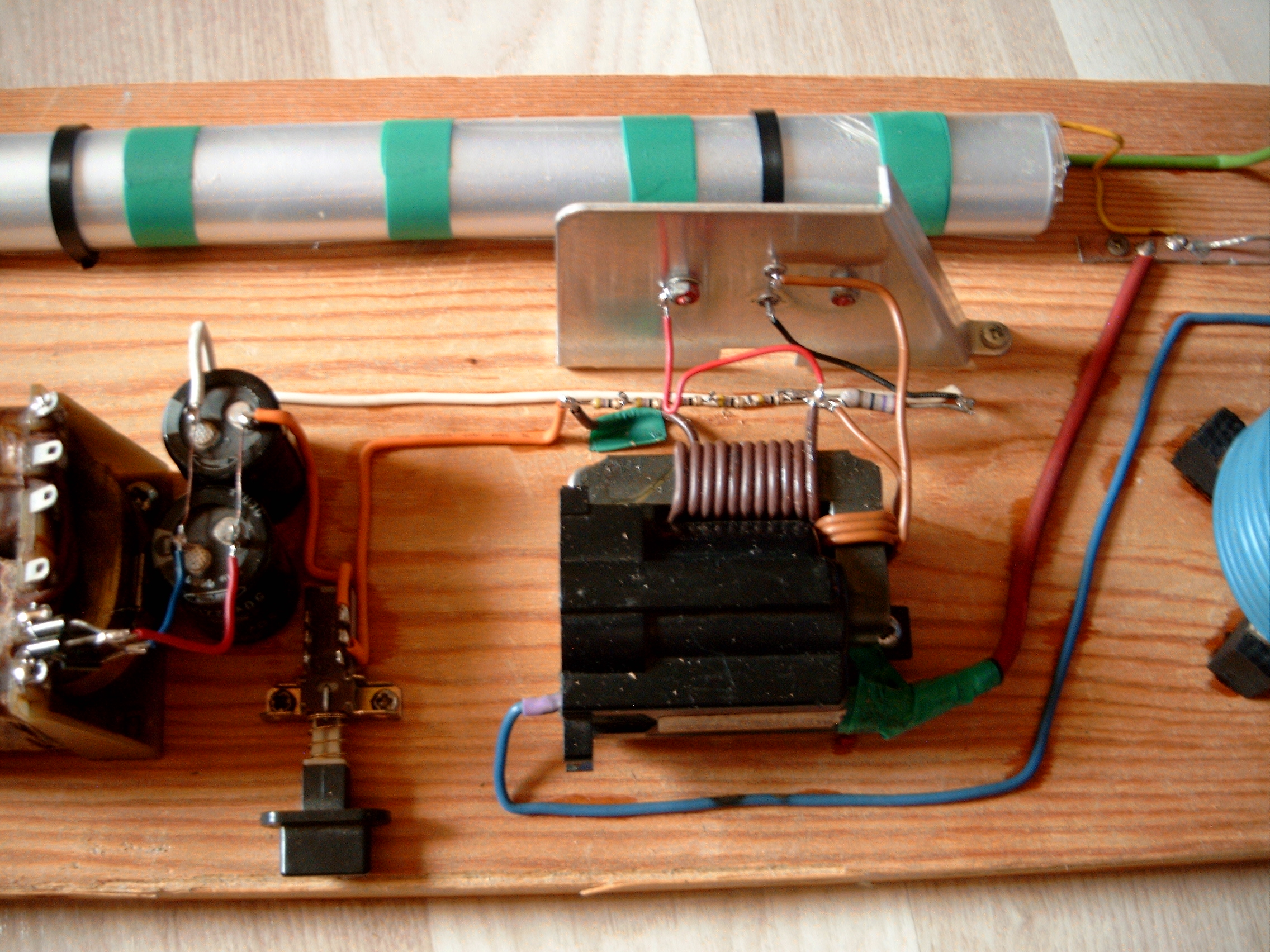 [Mini] Transformator Tesli - 3 - elektroda.pl