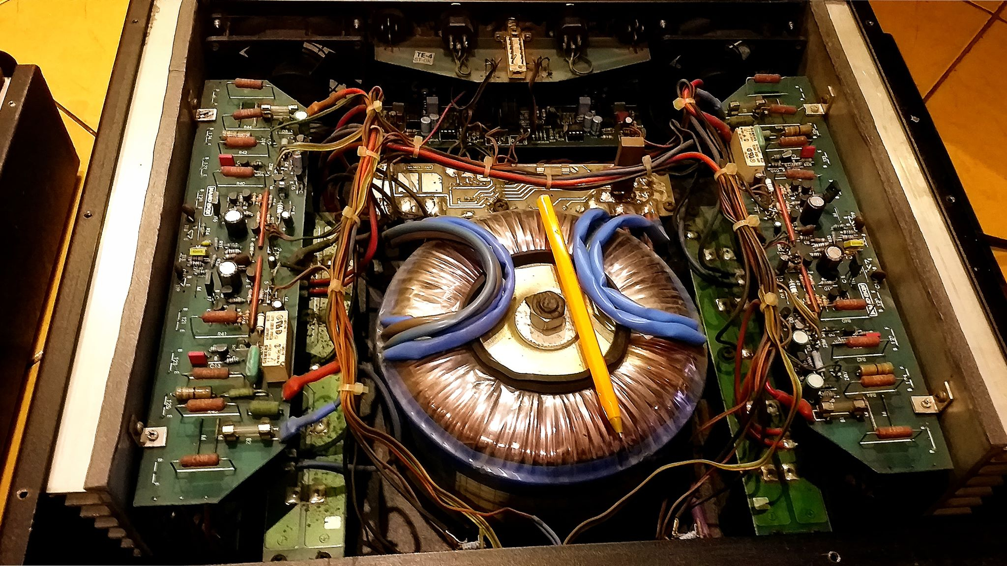 Wzmacniacze mocy audio - zdjęcia, dane techniczne. - 10