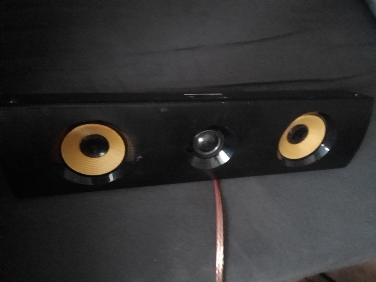 [Rozwiązano] Creative T3030 - przerywa dźwięk przy większej głośności