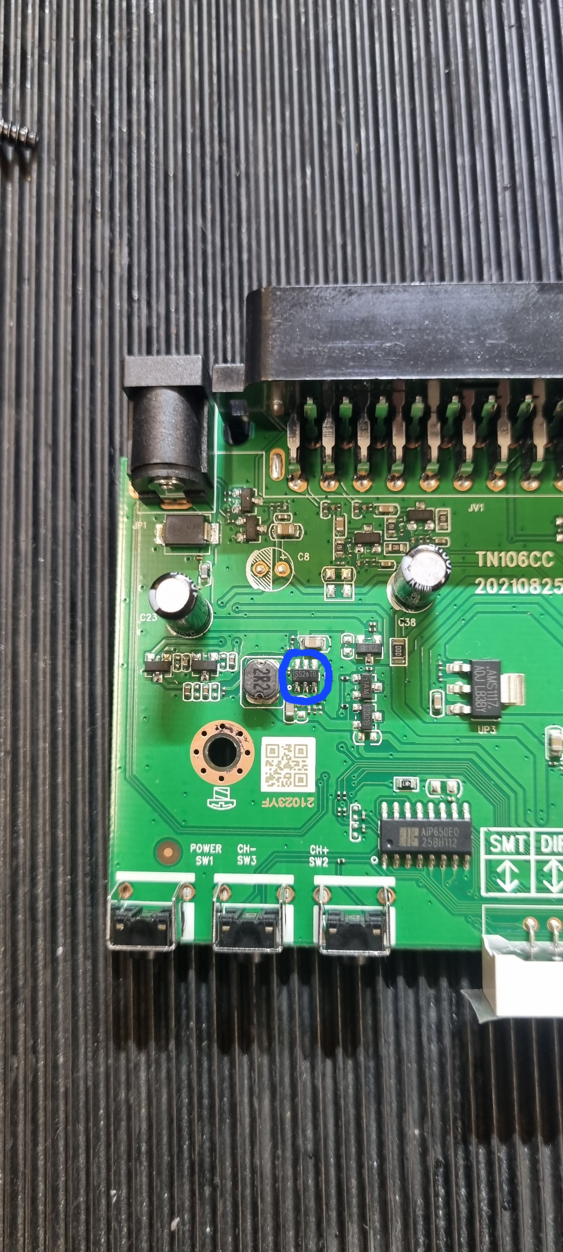 Identyfikacja elementu tunera Opticum Premium BOX H.265