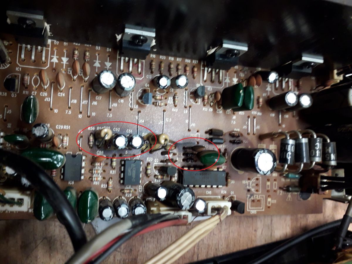 Szukam schematu do Genius SW-V2.1 1250 - uszkodzone kanały, przegrzanie