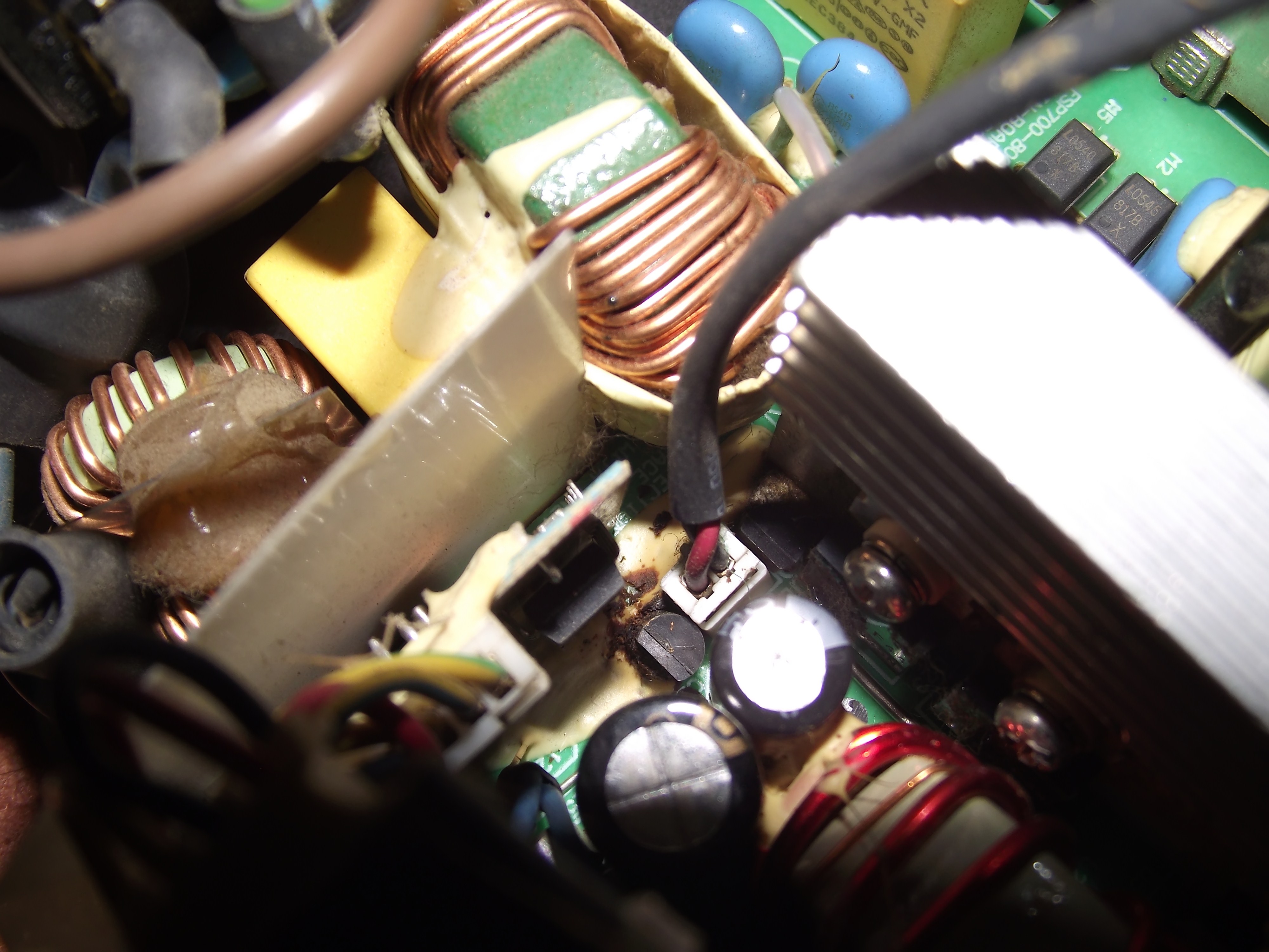 Zamiennik tranzystora KSP 222A do naprawy zasilacza - jaki wybrać?