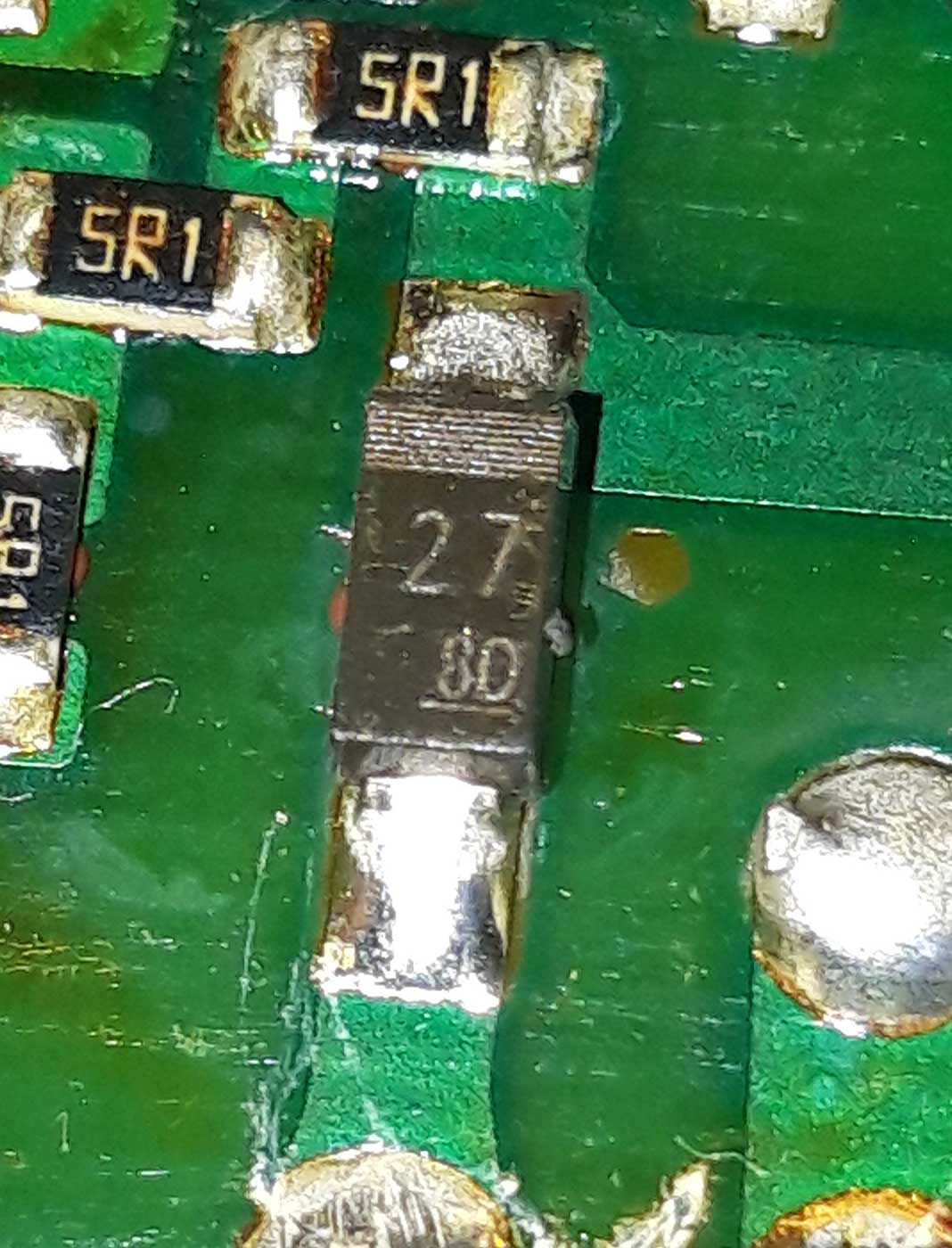 Identyfikacja i zamiennik diody SMD 27 8D w zasilaczu, wymiary DO-214AC