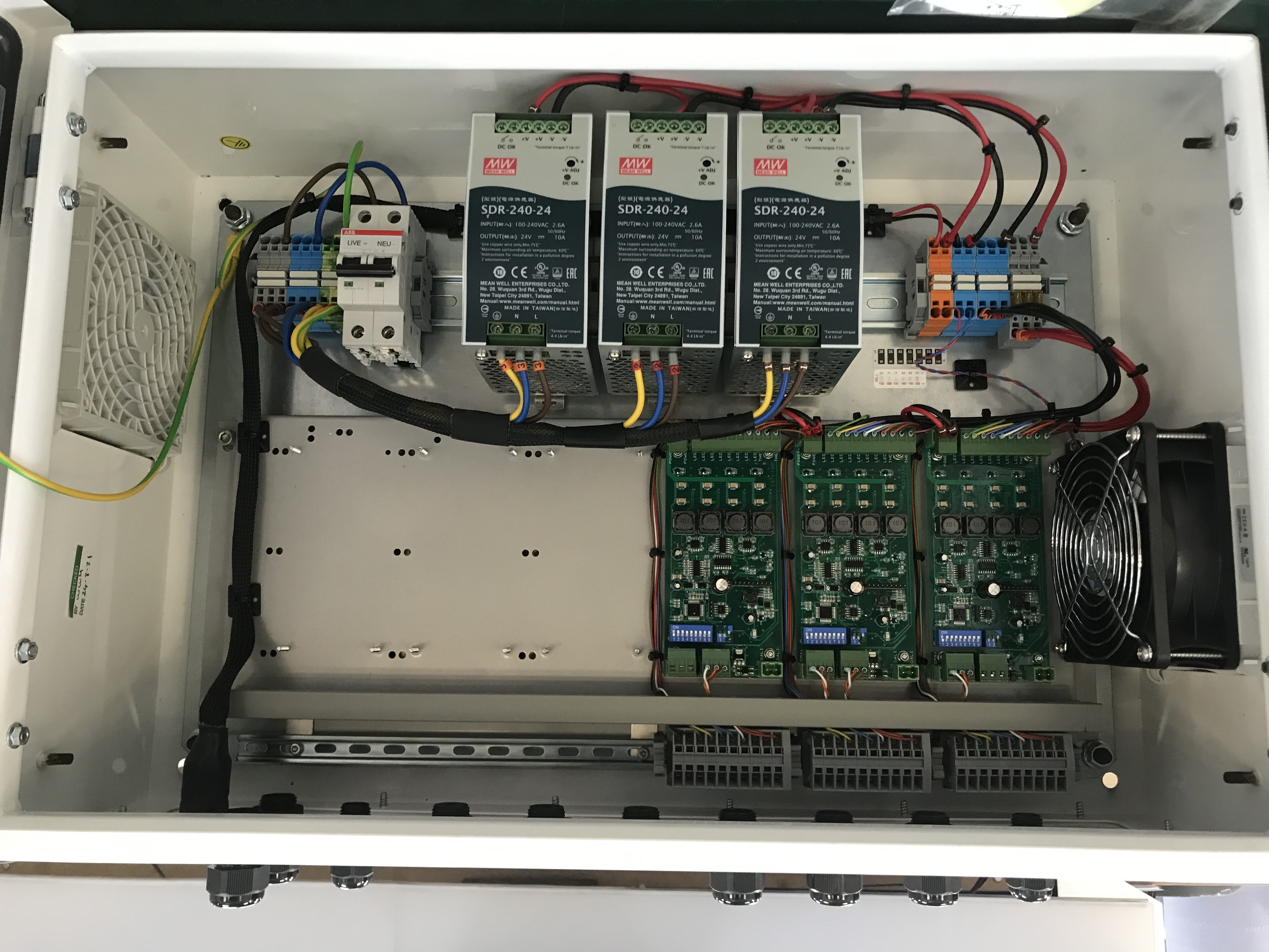 How to draw terminal strips and bridged terminal strips in electric ...
