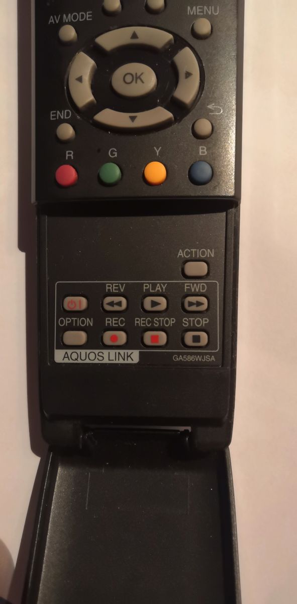 [Sprzedam] Używany pilot Sharp GA586WJSA - 20 zł, możliwość wysyłki przez OLX