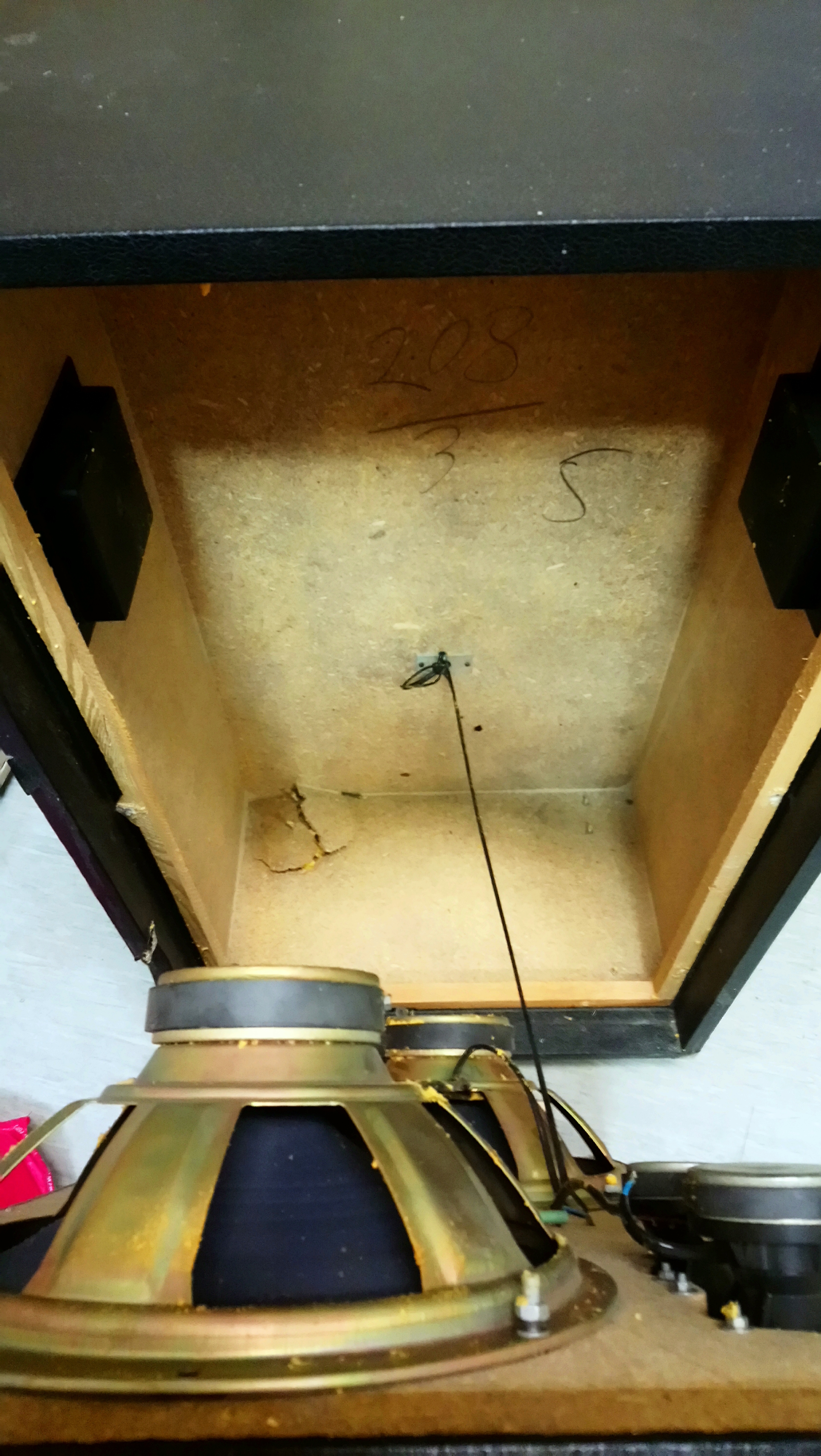 Eltron WM 100 i Numark Mixtrack Pro - słaba jakość dźwięku z kolumnami