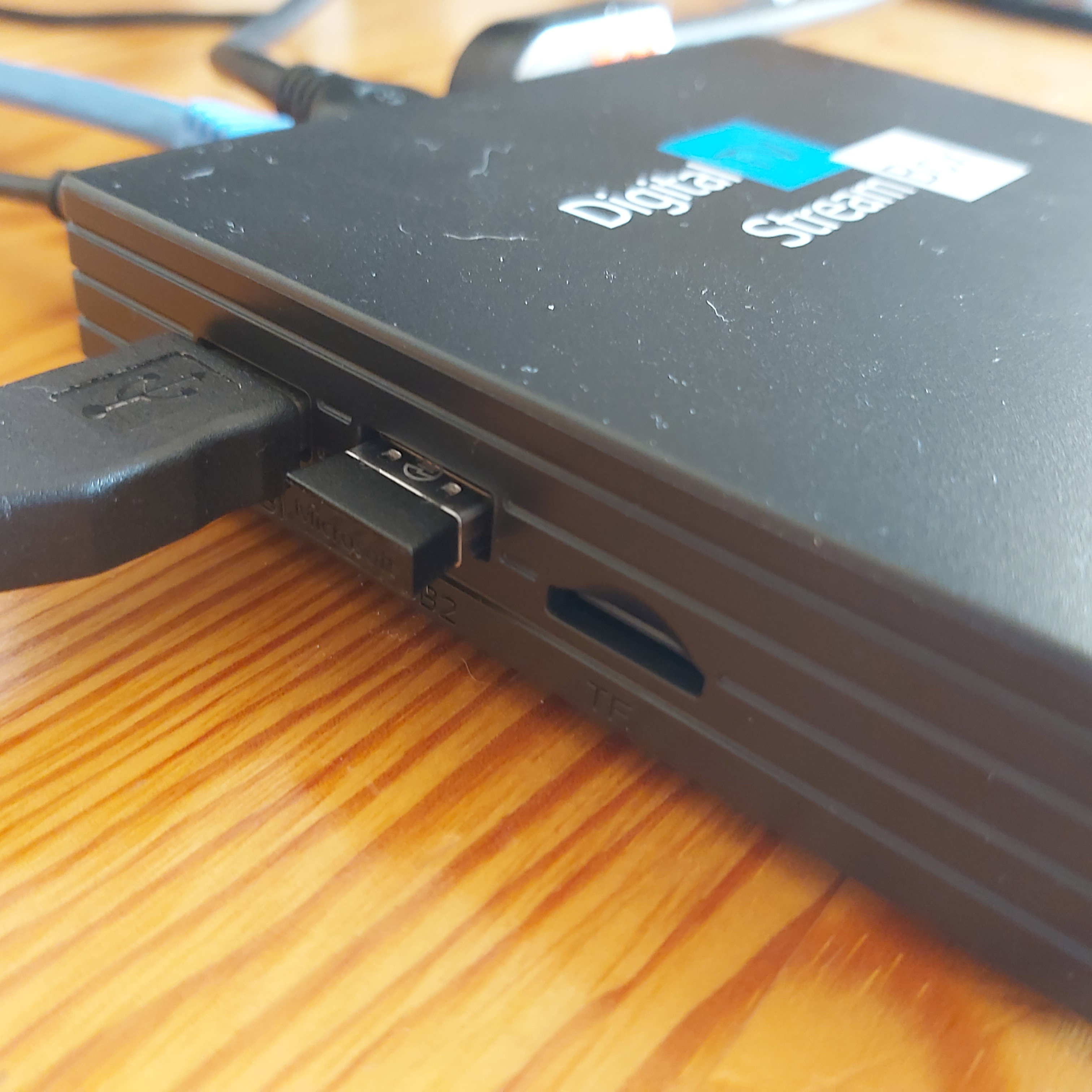 Where can I buy a DVB-T2 decoder that supports Netflix?