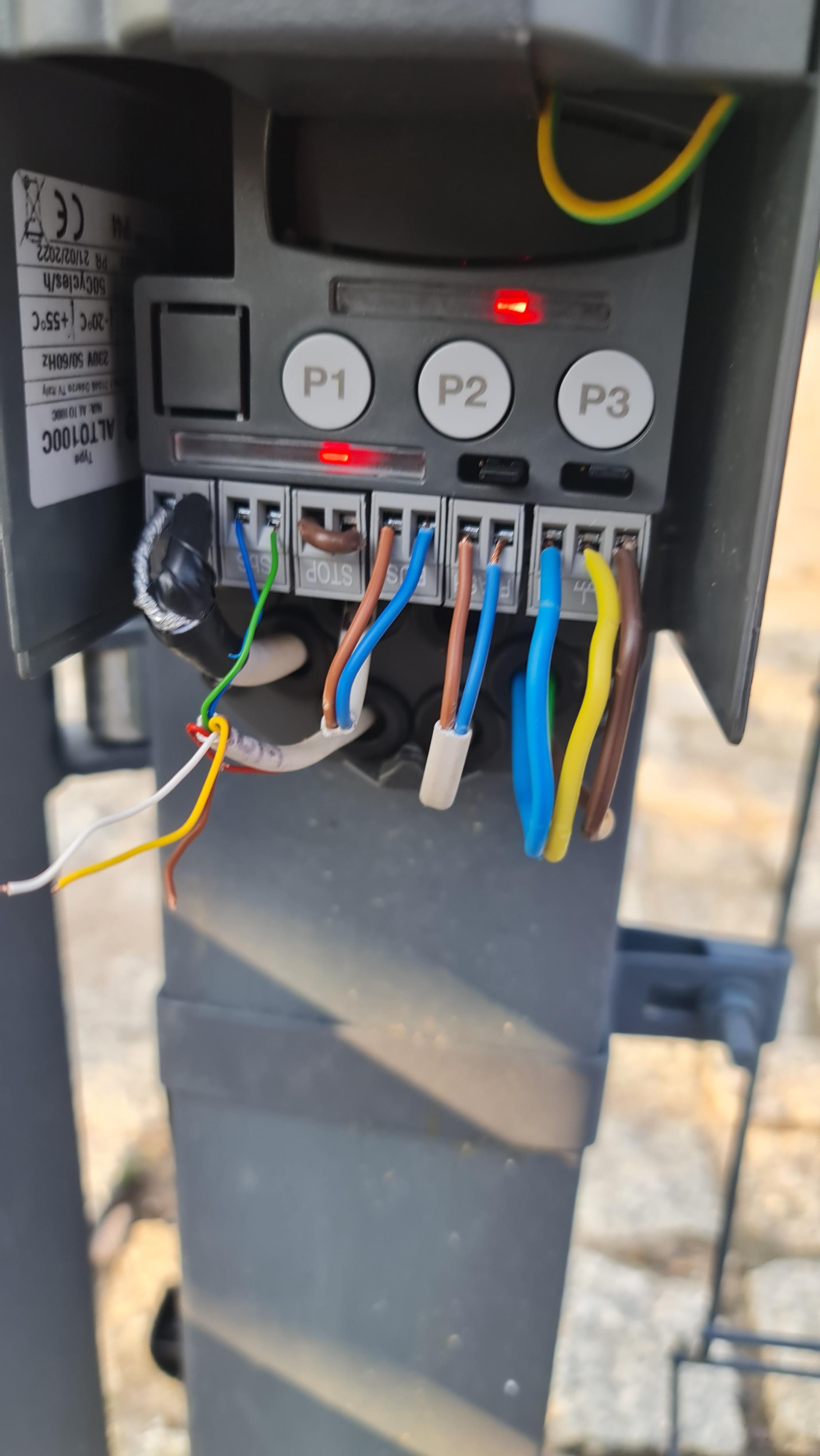 Zawieszona Centralka Nice Alto 100C: Brak reakcji po podłączeniu czujek ...