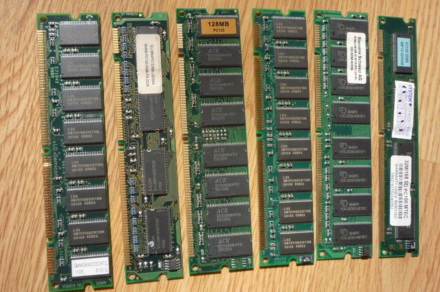 [Sprzedam] Stary sprzęt komputerowy RAM-CPU-VGA-MB