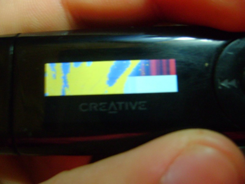 Creative MuVo T200 - wyświetlacz nie działa po nagrzaniu i przymrozkach