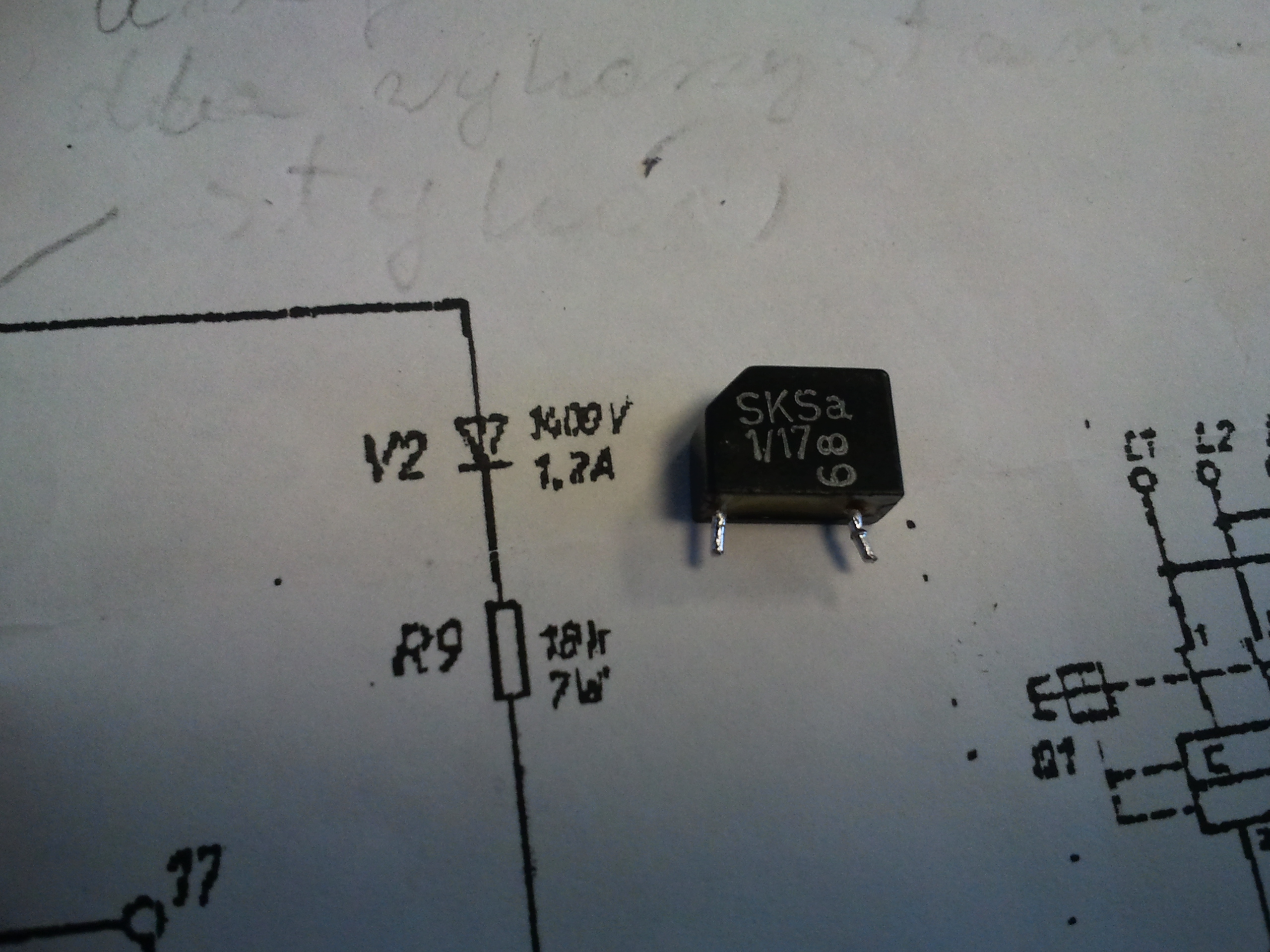 szukam oryginału lub zamiennika diody do pfaff-966-10