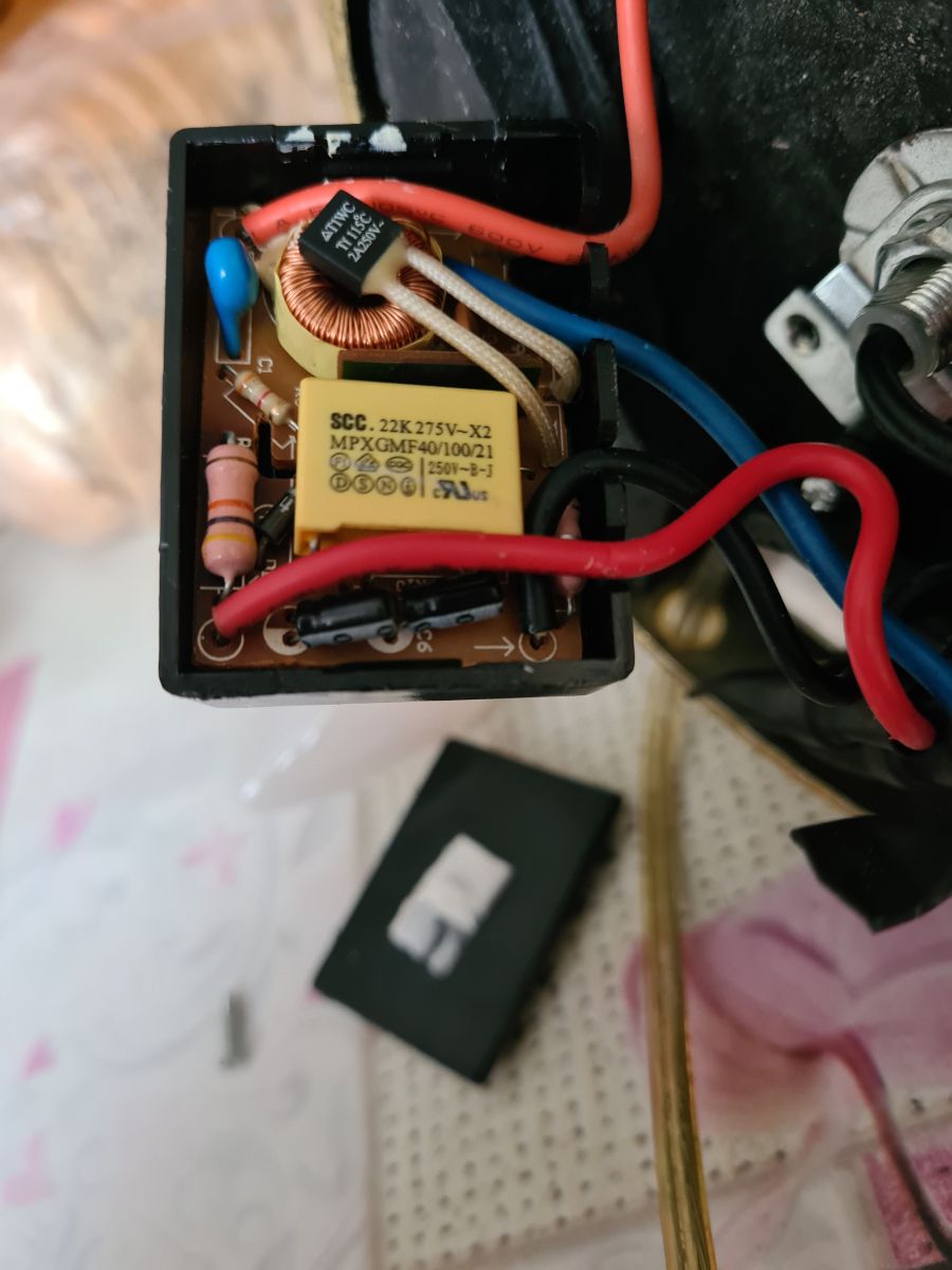 Migająca lampka dotykowa - pytanie o naprawę i wymianę modułu