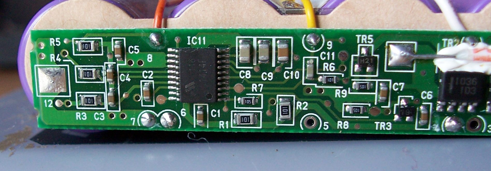 Ładowanie baterii w laptopie - Regeneracja ogniw New - 15