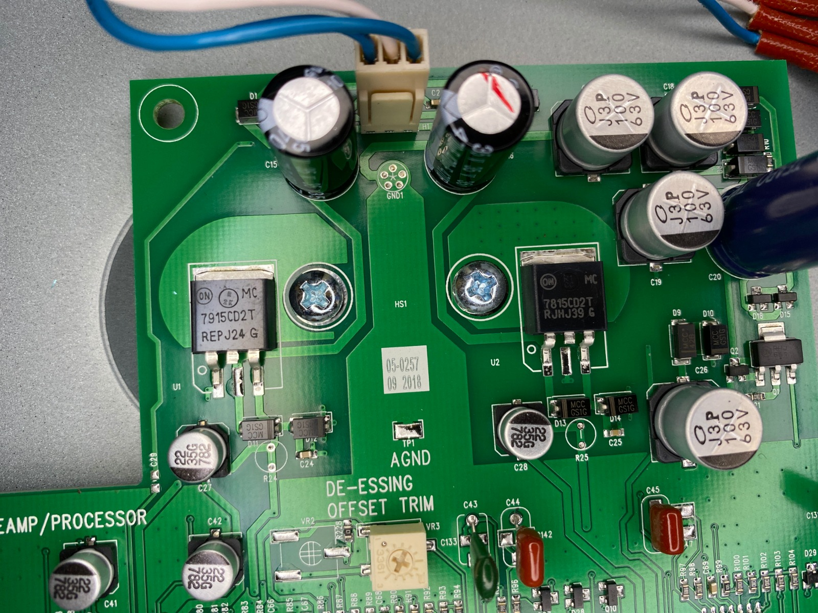 [Rozwiązano] Przedwzmacniacz dbx 286s - Jak zamówić nowy transformator ...