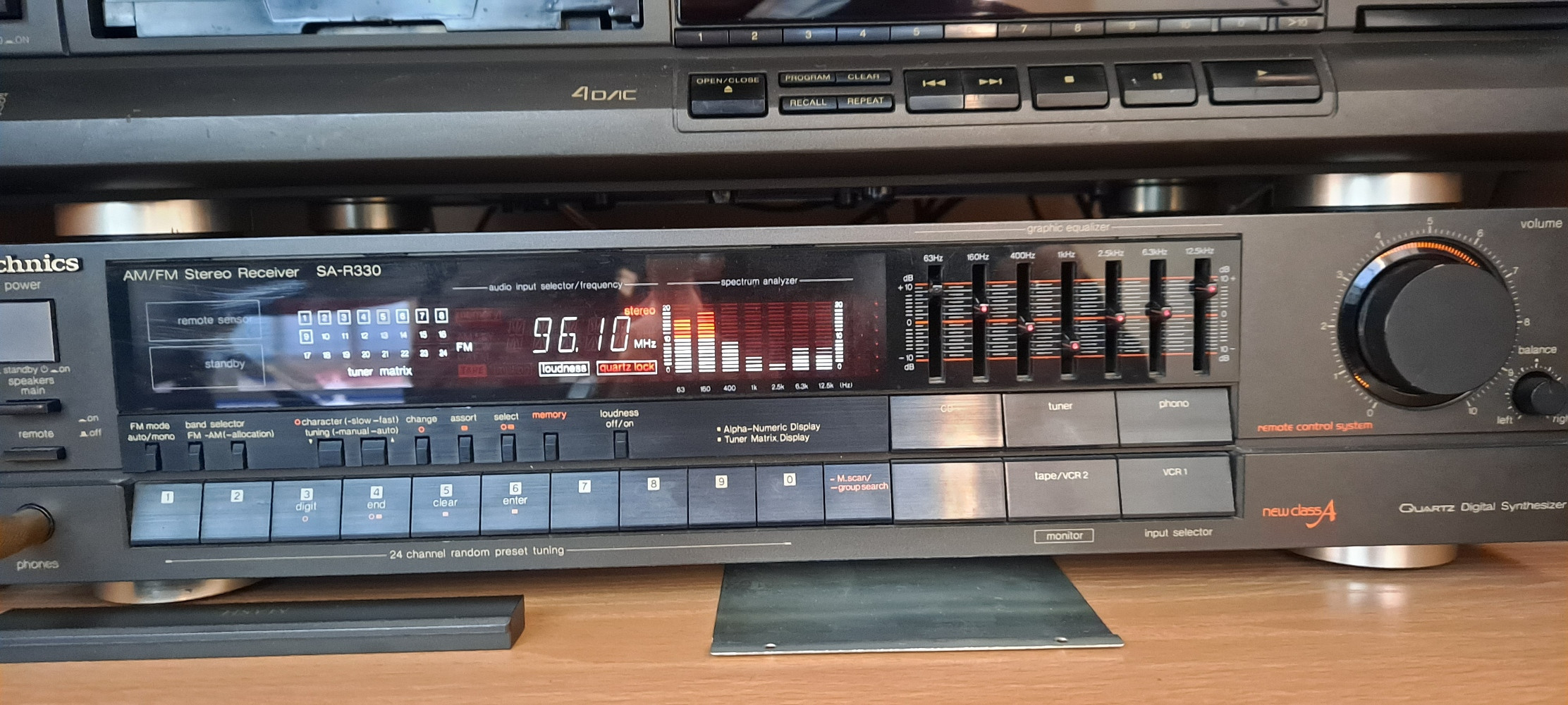 [Rozwiązano] Naprawa wyświetlacza VFD w amplitunerze Technics SA-R330 ...