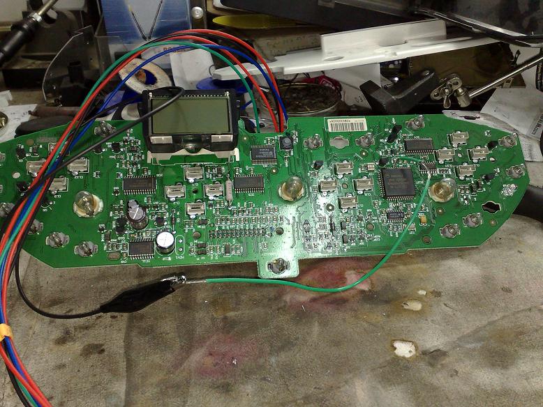 Jaki układ scalony w liczniku Ford Focus 1.8 TDCi 2001? 68HC11E9 czy 24c04?