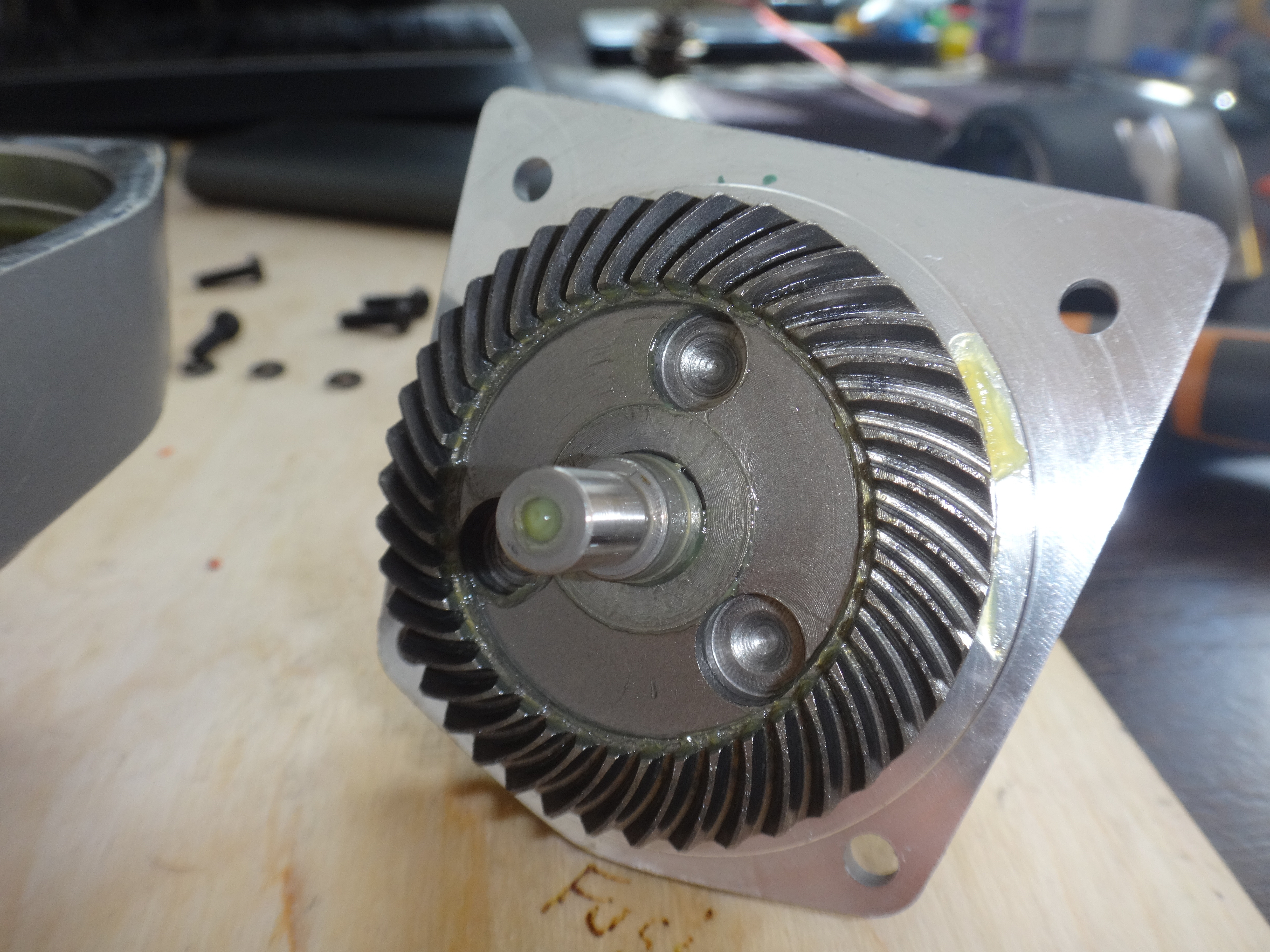Lubrication for BOSCH Grinders: Gear Grease Recommendations, Viscosity ...