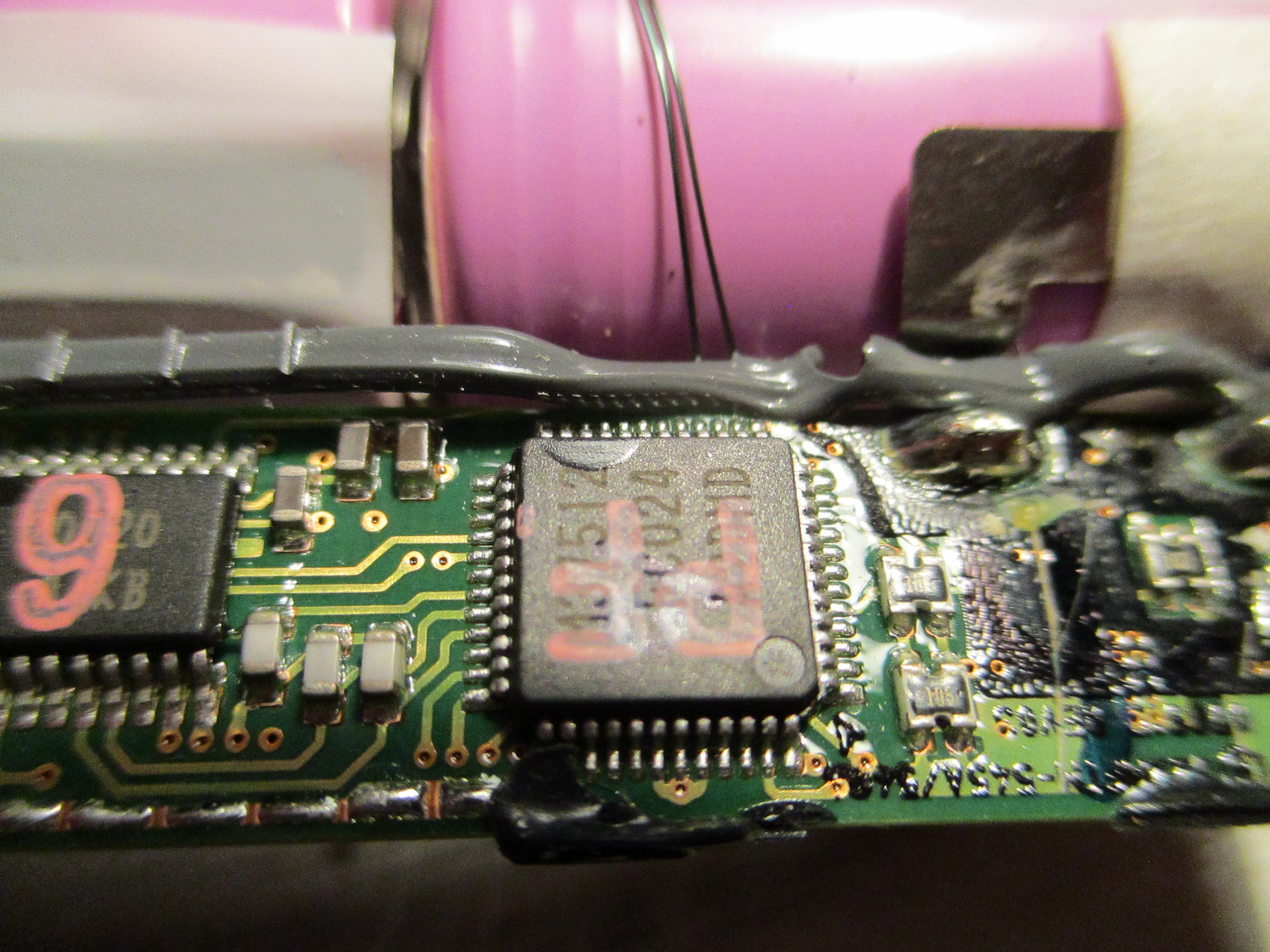 [Zlecę] reset elektroniki m37512 w baterii laptopa HP